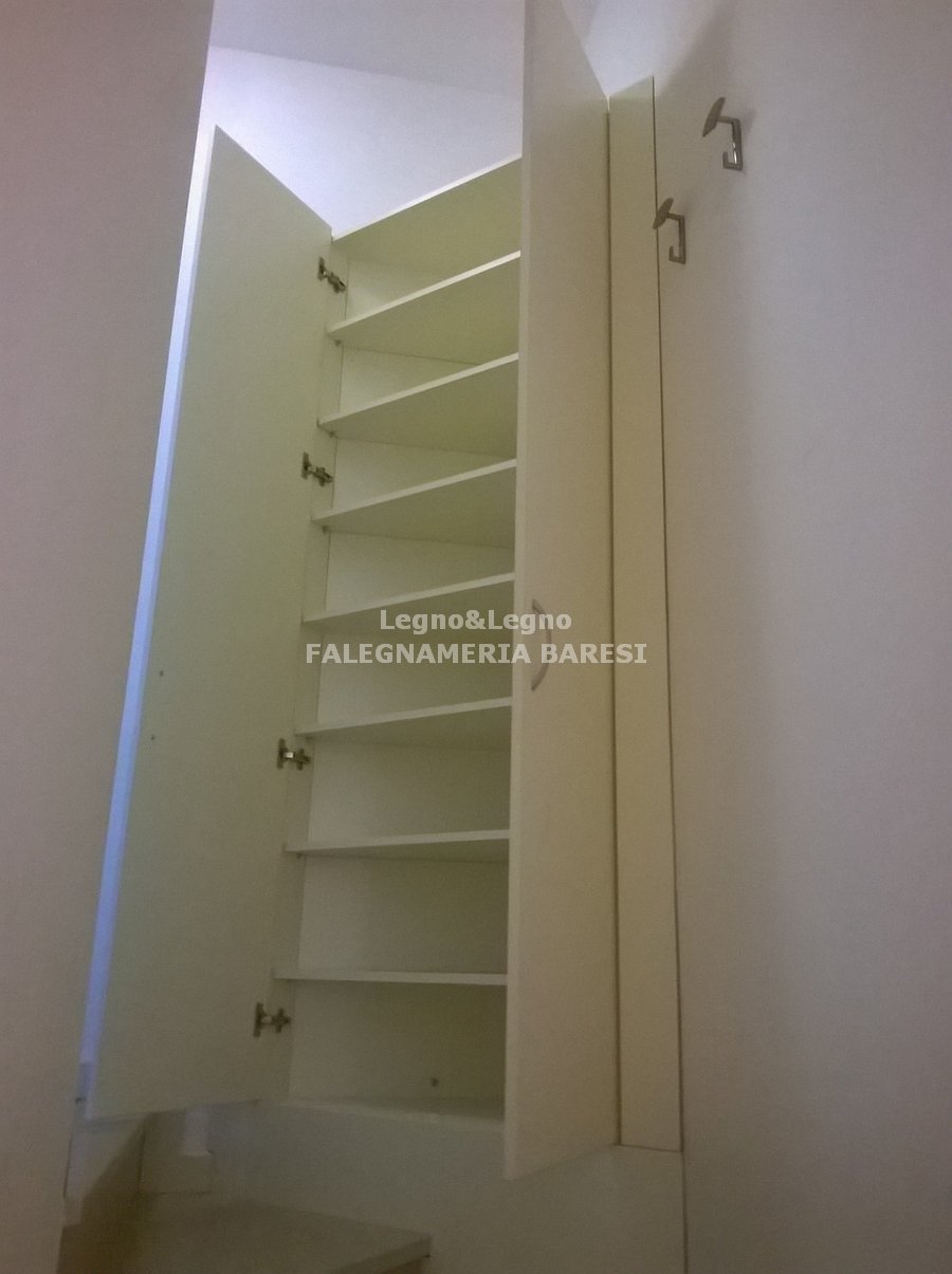 Legno&Legno ARREDAMENTI Brescia | Bergamo - ESEMPIO SCARPIERA ANGOLARE